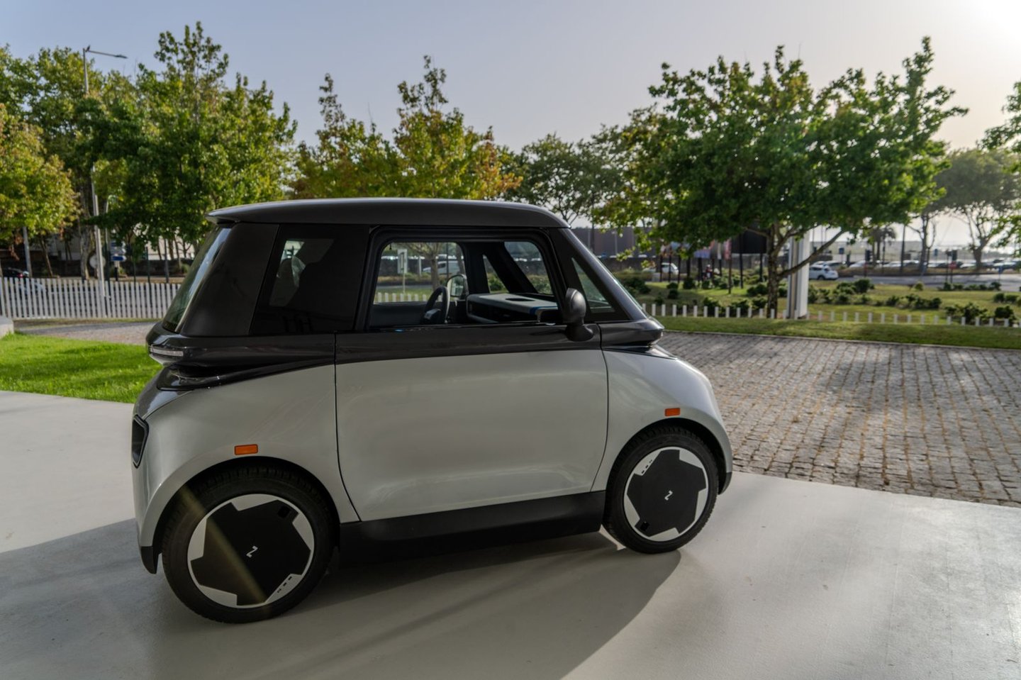 Ben, o carro português, já pode andar nas estradas europeias