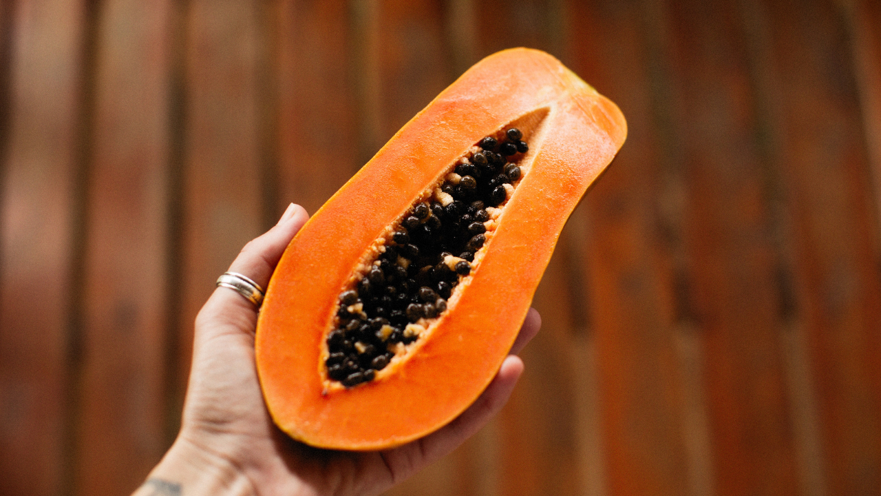6 reasons to eat ripe papaya daily for breakfast