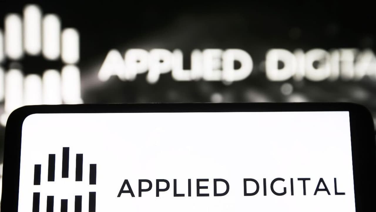 Applied Digital lands Macquarie-backed loan facility to fund new AI ...