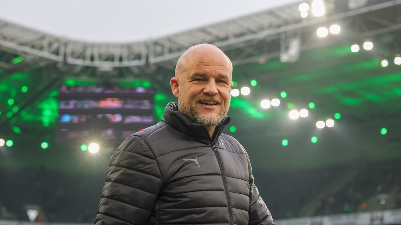 Klartext vom Manager - BVB-Spiel entscheidet über Schröder-Transfers