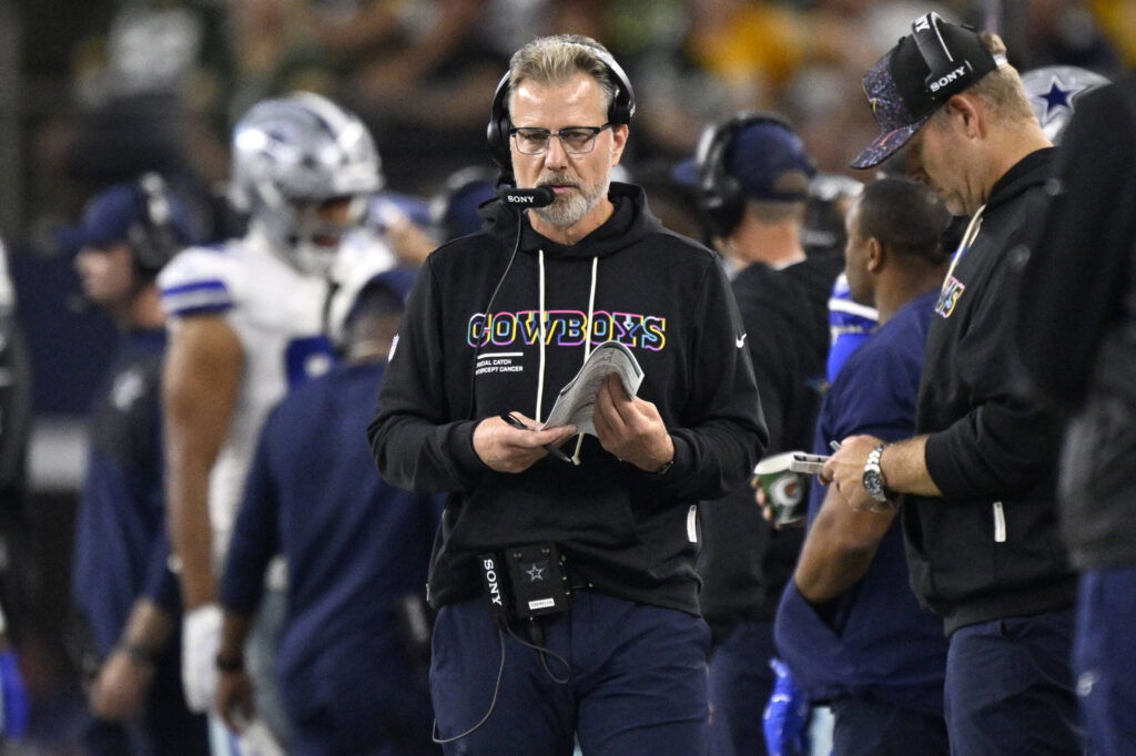 Jerry Jones makes final decision on Matt Eberflus firing as Cowboys ...