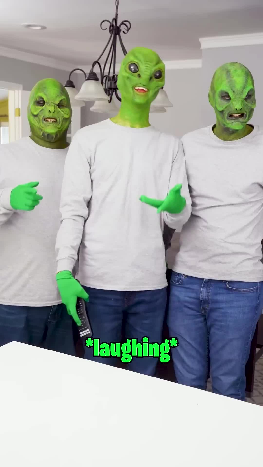 iPad kids VS aliens #funny #skit