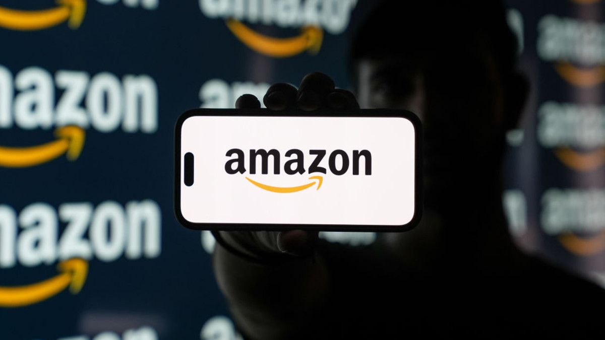 Amazon is selling a 24-piece glass food storage container set with nine ...