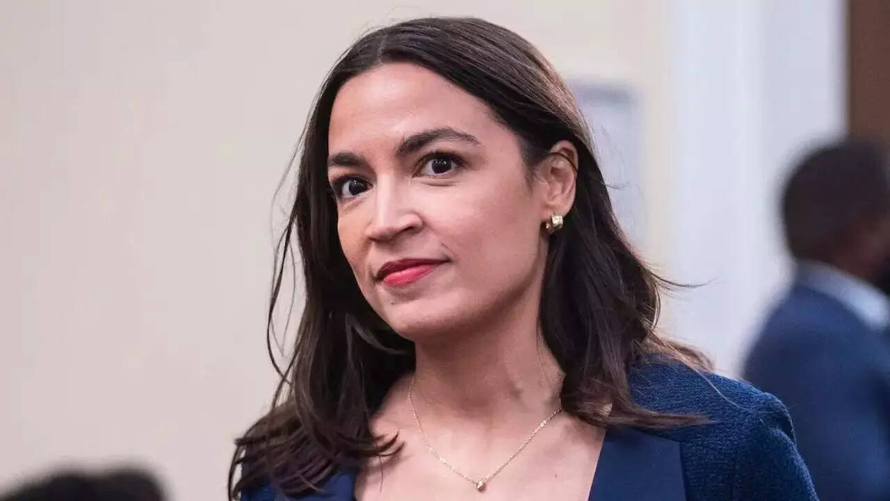 AOC says she would 'stomp' JD Vance in 2028 presidential race as poll ...