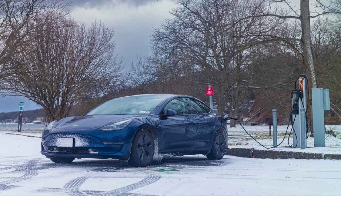 Tesla har kjørt 400 000 kilometer: Slik står det til med batteri og ...