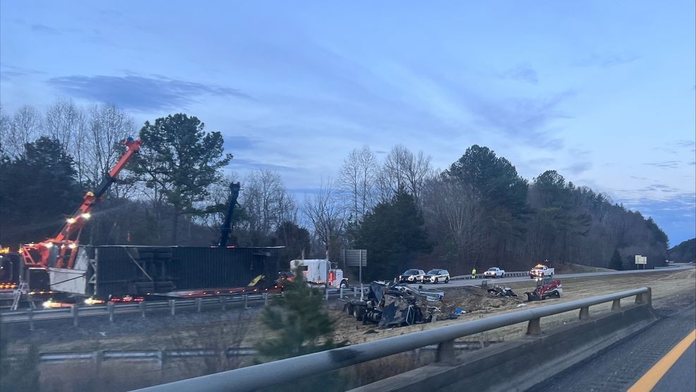 Interstate 81 northbound reopens at exit 66 after crash in Sullivan County