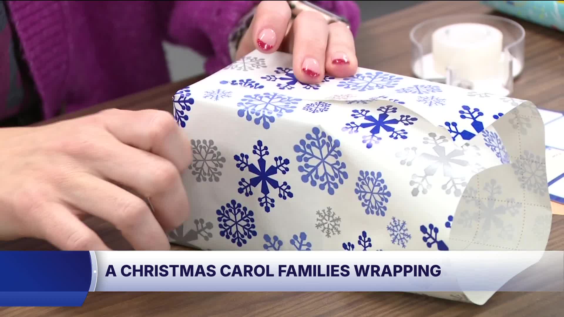 Milwaukee Rep's 'A Christmas Carol' raises donations for Jewish Family ...