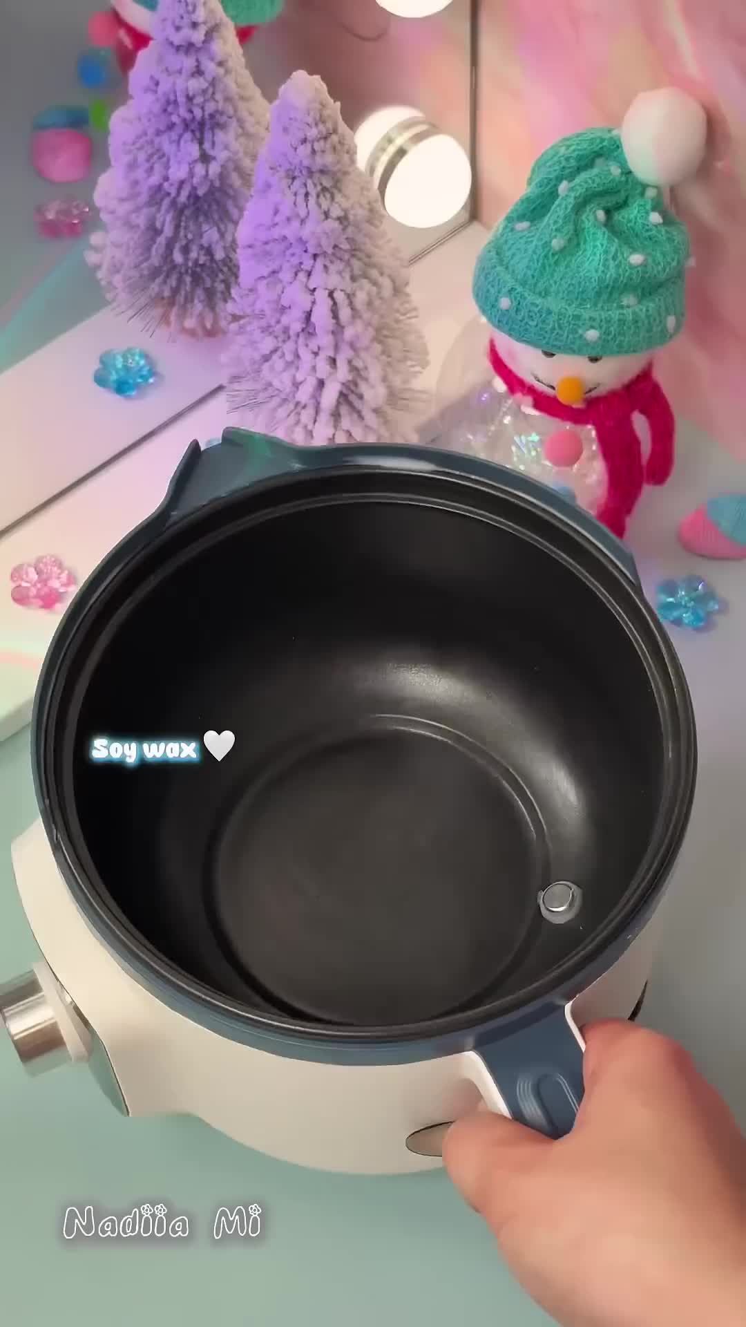 Christmas water candle DIY 🎄 | Relaxing ASMR holiday craft