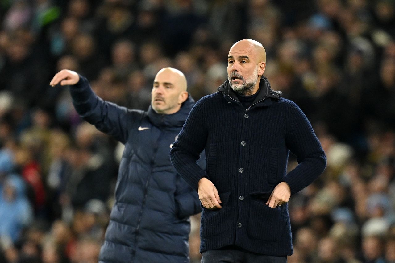 Enzo Maresca and Pep Guardiola discuss Manchester City squad ahead of ...
