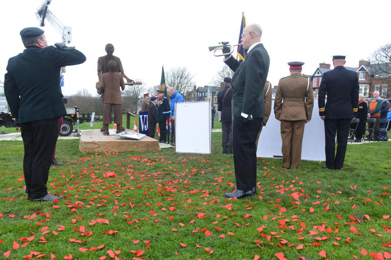 9 moving pictures as striking sculpture depicting Sunderland POW ...
