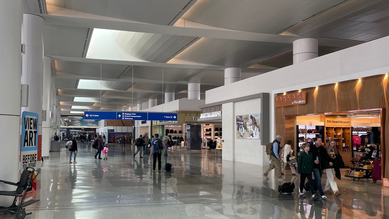 US travel agency air ticket sales see dramatic dropoff