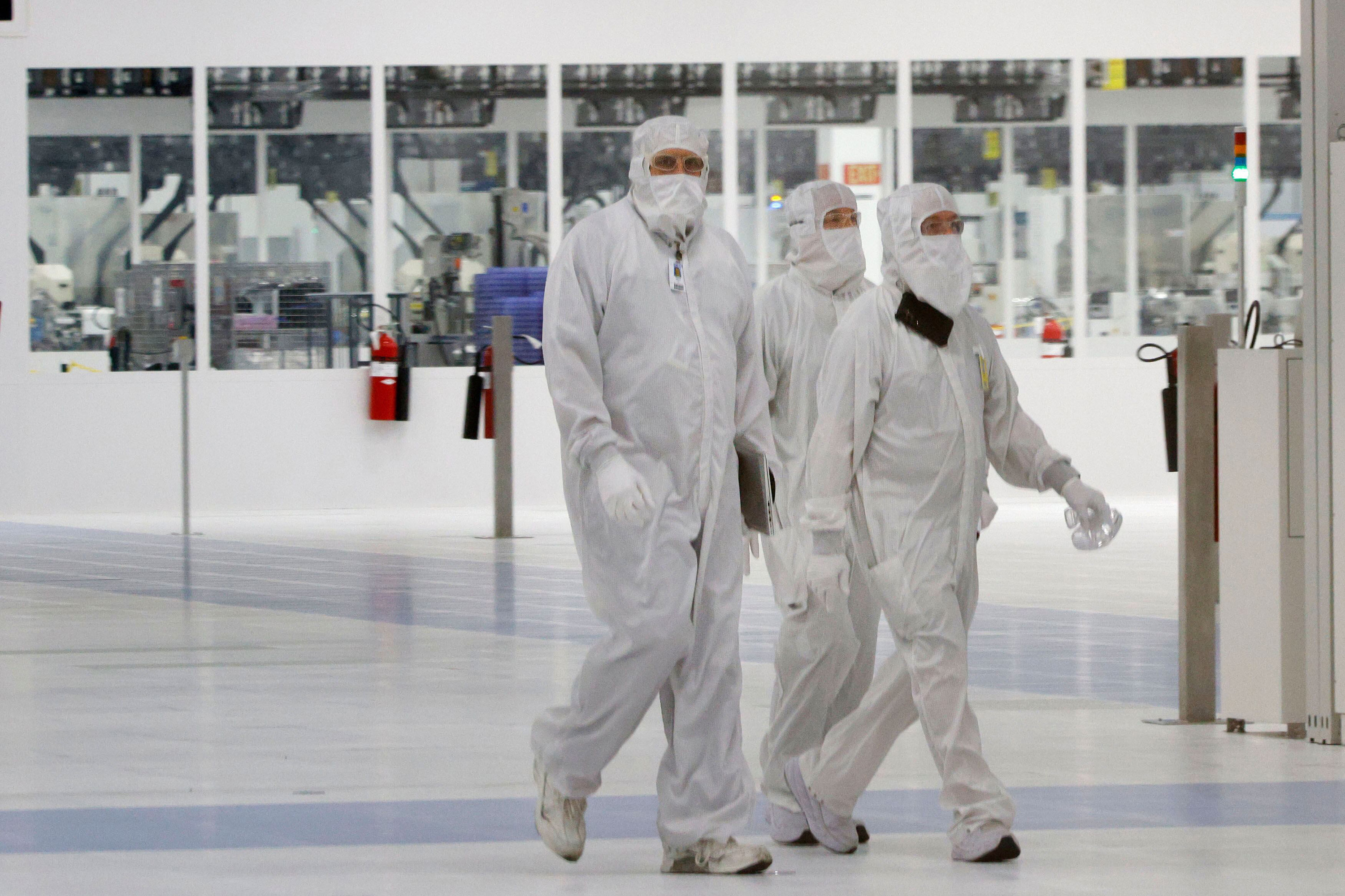 Texas Instruments opens first semiconductor factory at massive Sherman site