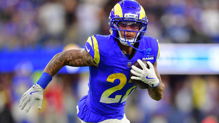 Perfect week 16 TNF FanDuel DFS lineup: Consider Blake Corum in very ...