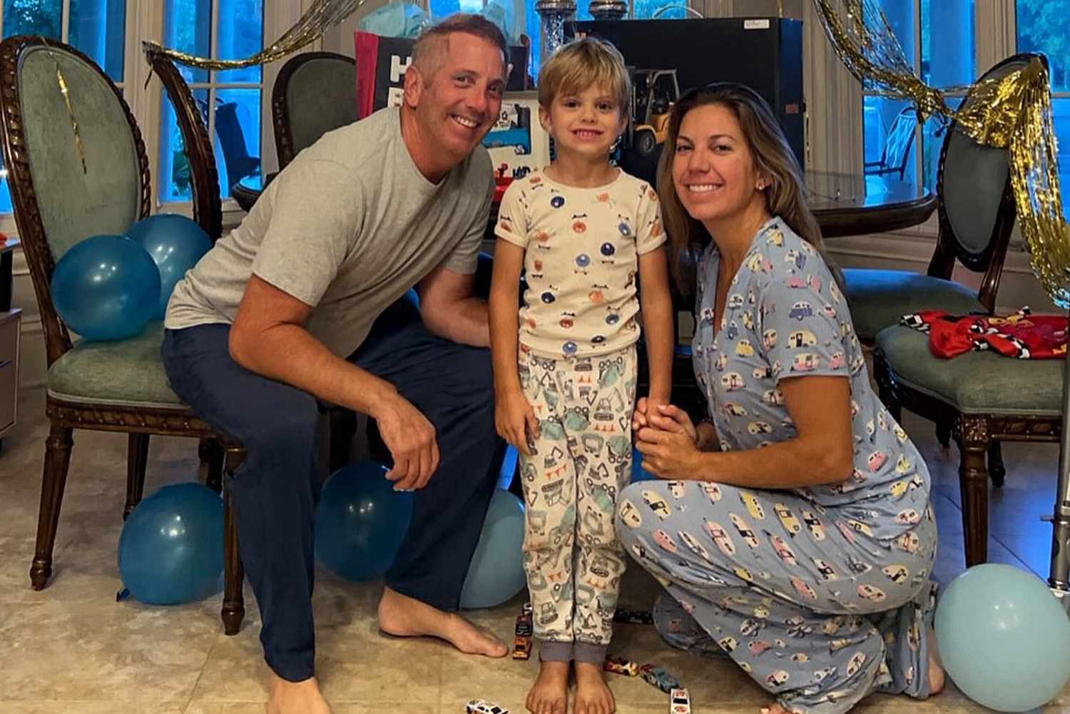 Right up until plane crash, Greg Biffle and wife shared sweet glimpses ...