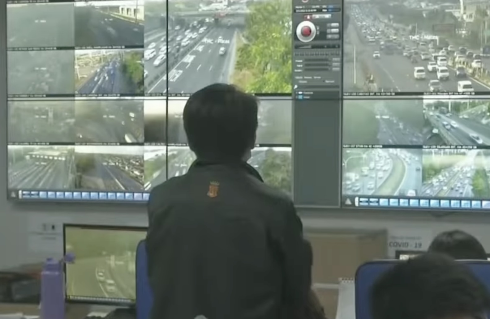 NLEX deploys more security after slingshot rocks hit buses at Balagtas exit