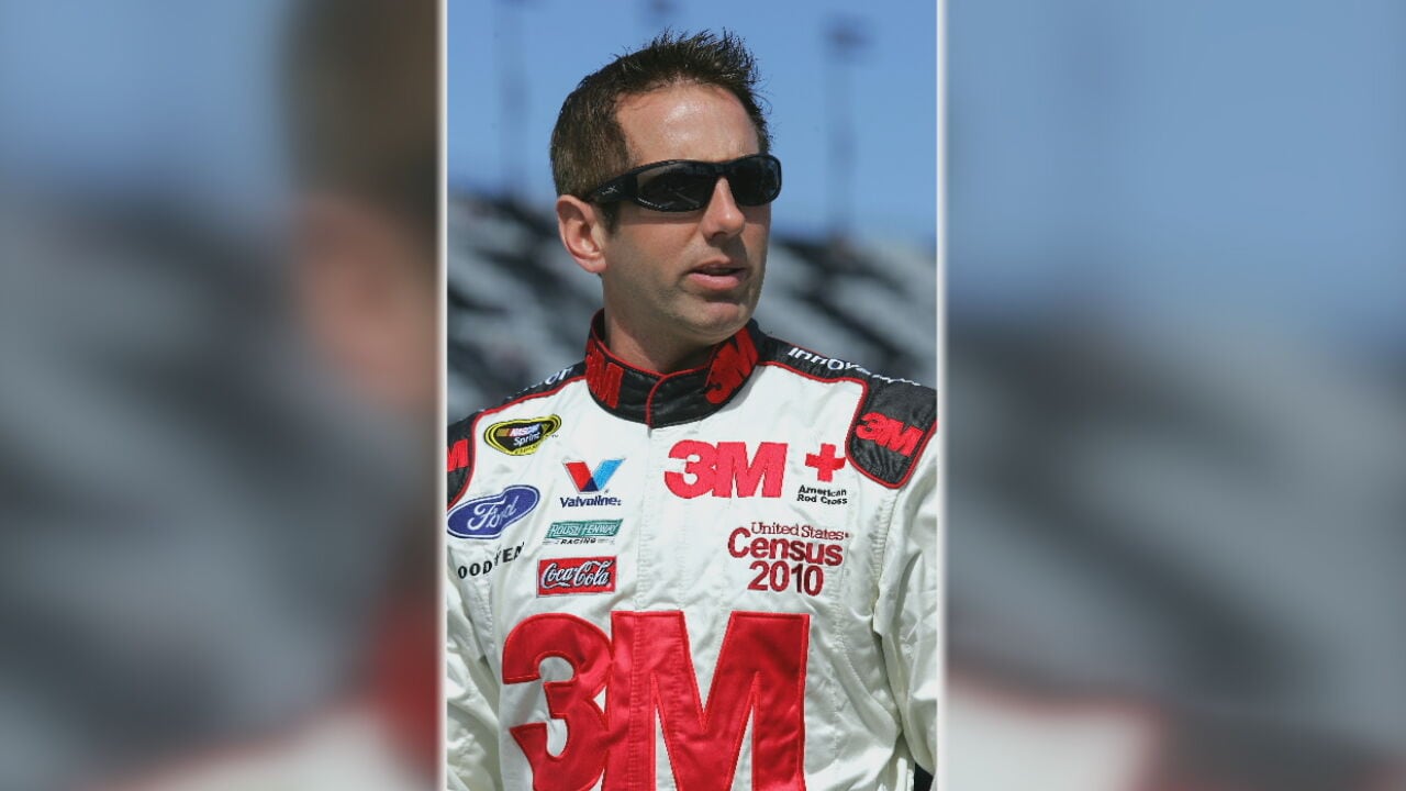 Community honors NASCAR great Greg Biffle, plane crash victims with ...