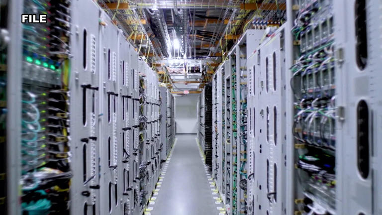 Experts warn Michigan lawmakers about environmental impact of data centers