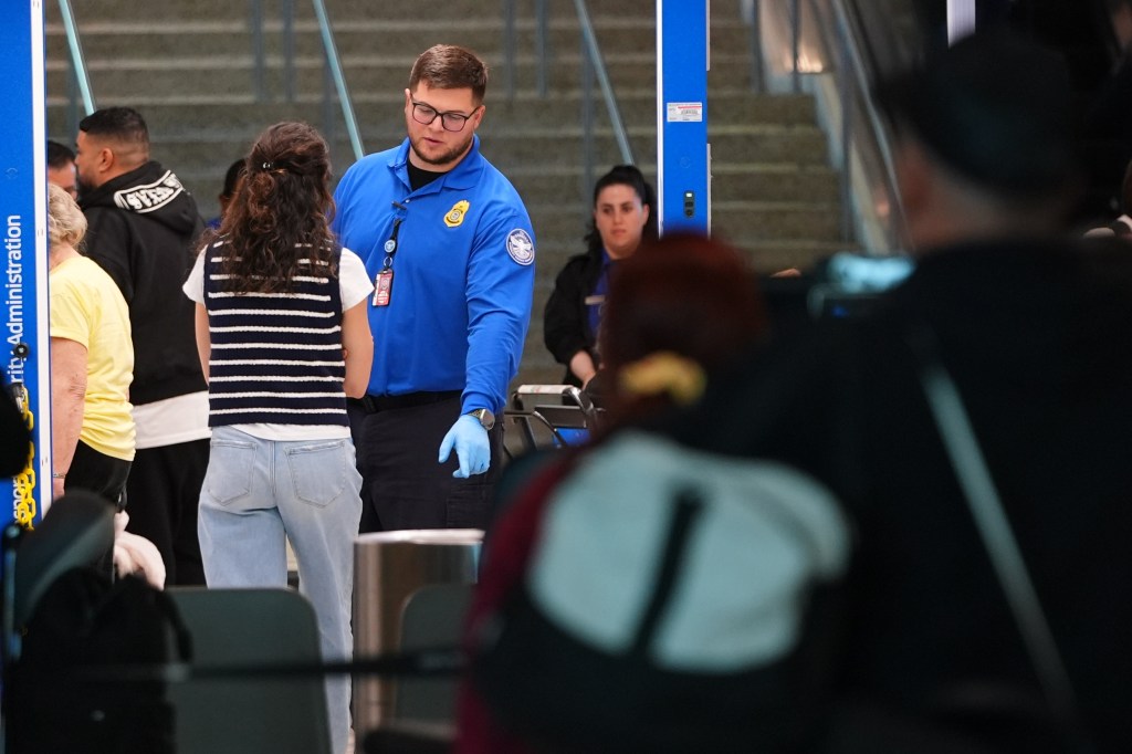 Sean Duffy’s daughter calls for govt to abolish TSA after 'invasive pat ...