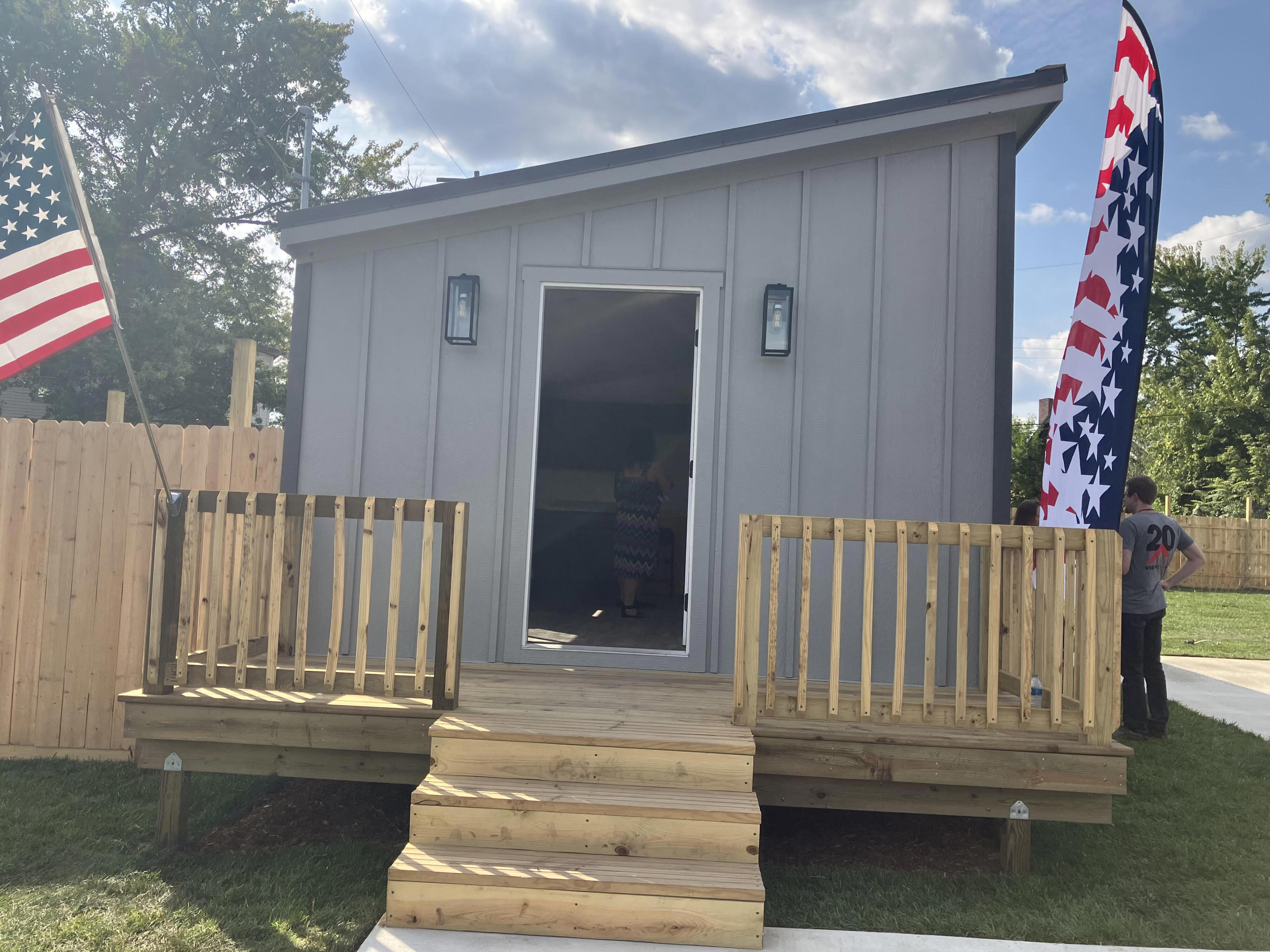 Flint gives $80K to complete tiny housing village for veterans, first ...