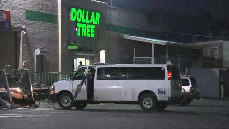 Dollar Tree employee in Philadelphia stabbed while trying to break up ...
