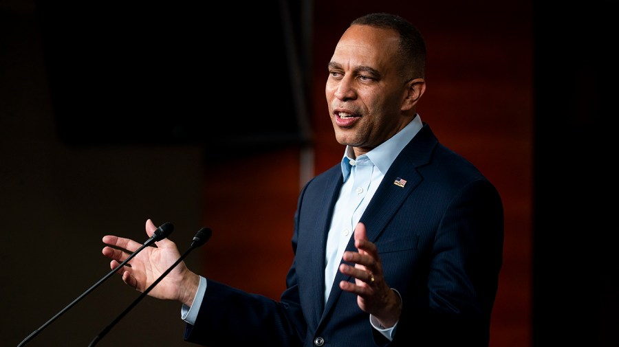 Jeffries says House will pass ObamaCare subsidies extension with a ...
