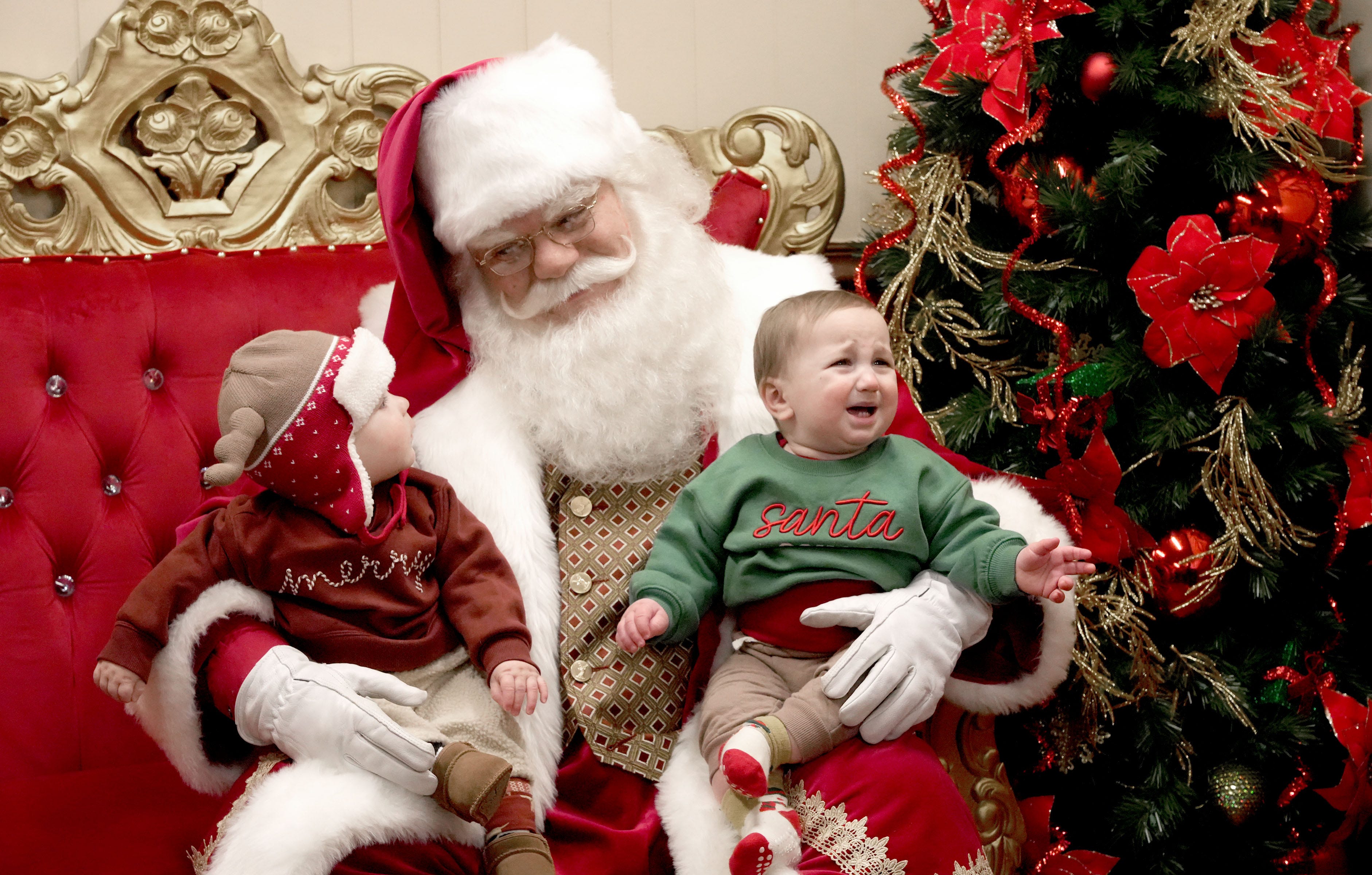 How many hours until Christmas? What's open, closed on Christmas 2025