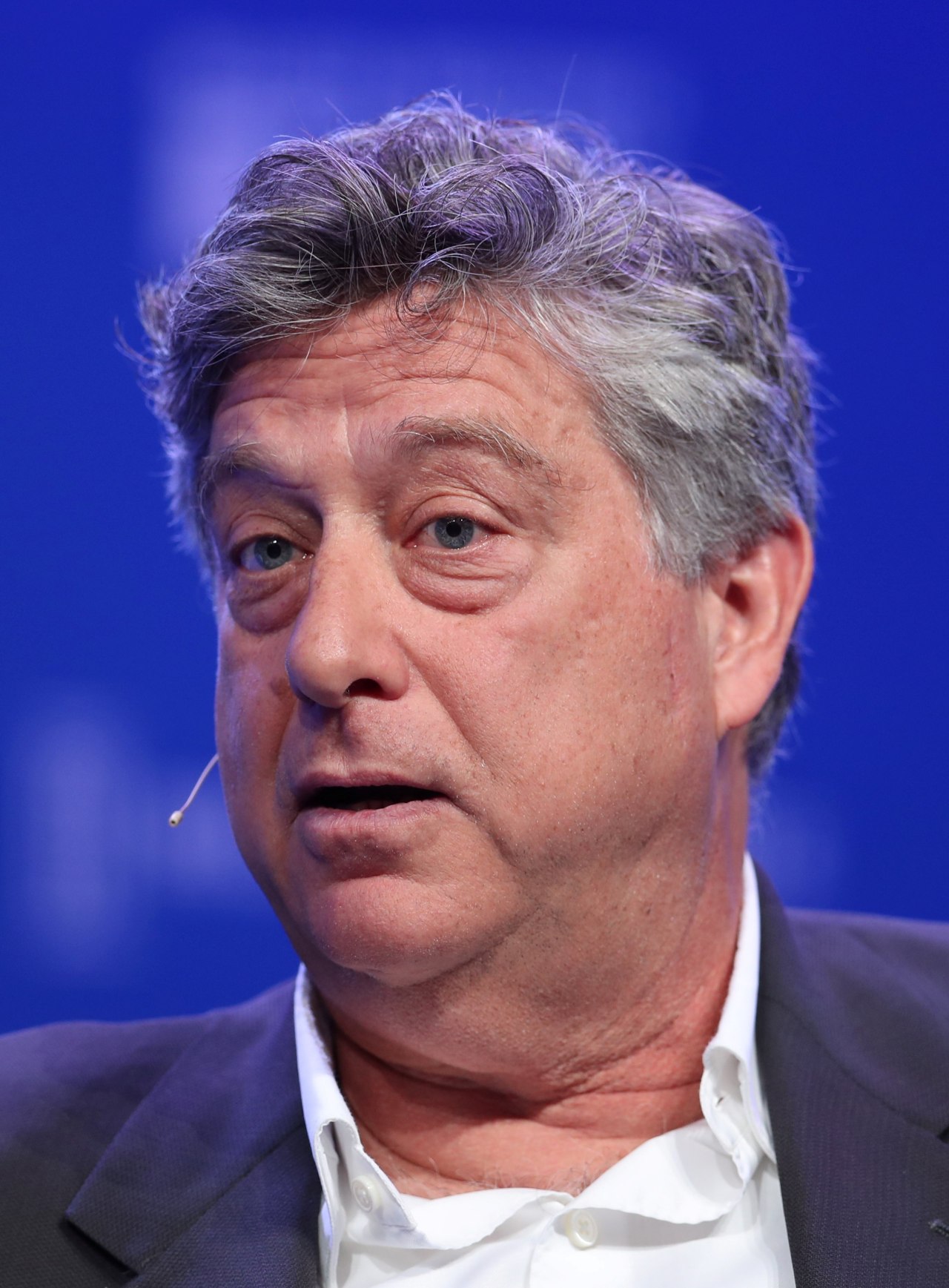 How LA.’s richest man went from billions to bust