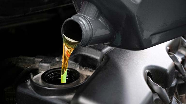 Name brand vs. store brand motor oil: Does it make a difference?