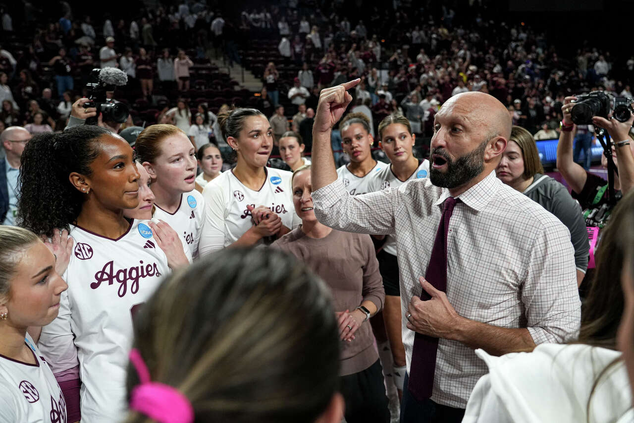 Jamie Morrison named AVCA coach of the year after leading Texas A&M to ...