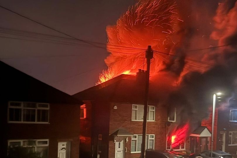 Hero neighbour rescues dad and girls as fire spreads through home ...