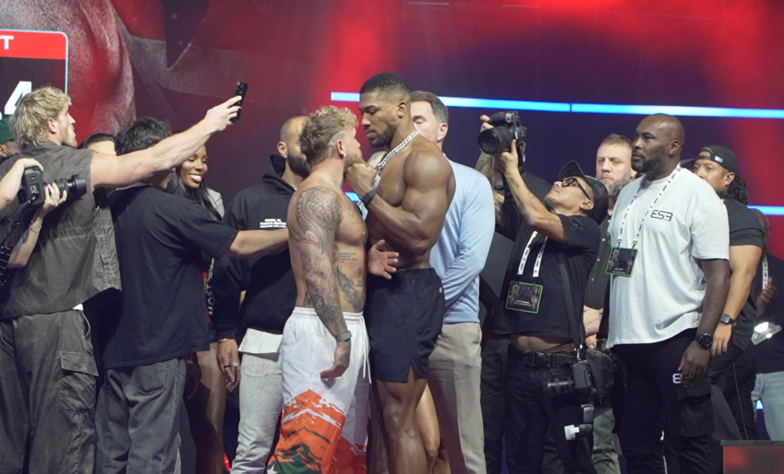 Video: Jake Paul, Anthony Joshua stay serious in final faceoff
