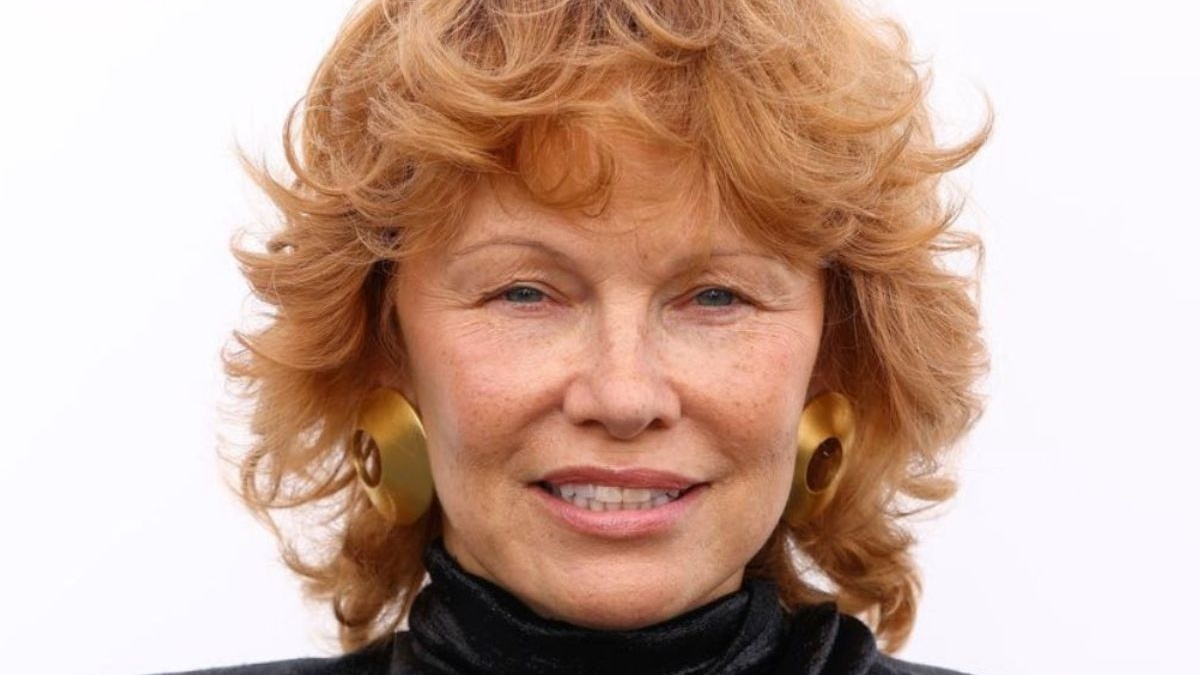 Pamela Andersons Raw Revolution: Redefining Beauty Standards on Her Own ...