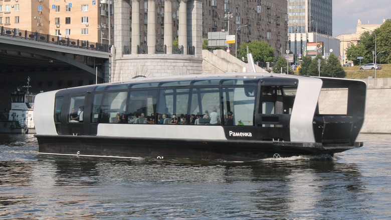 Everything you should know about electric boats