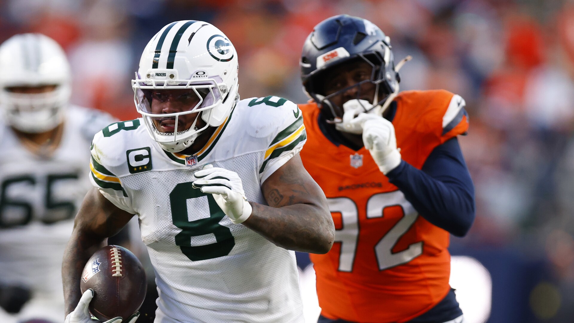 Josh Jacobs, Zach Tom will miss another practice, but aren't ruled out ...