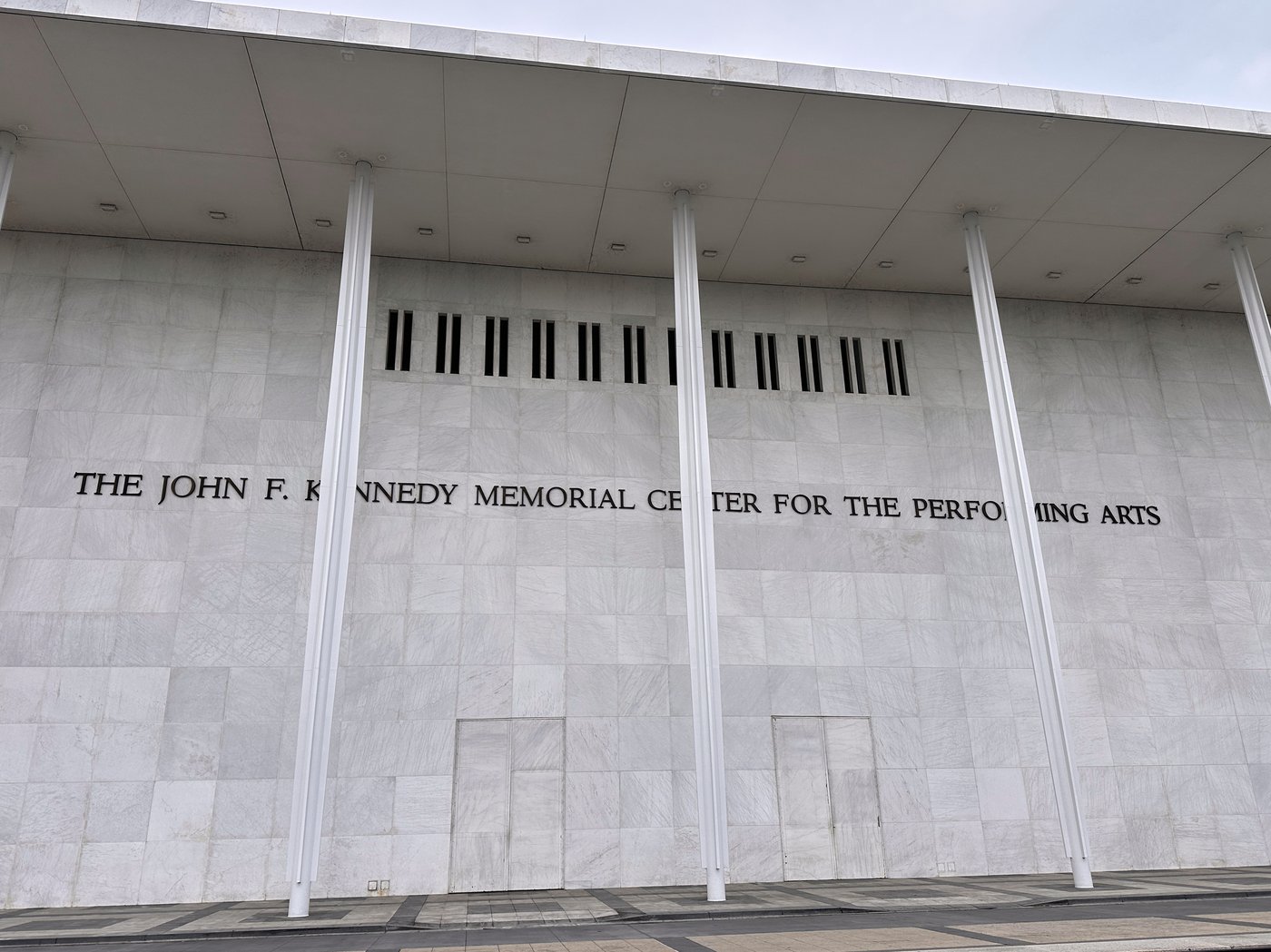 Trump's handpicked board votes to rename Washington performing arts ...