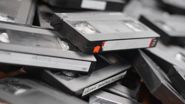 Want to convert your old VHS home movies & videotapes to digital? Here ...