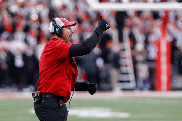 Source: Indiana finalizing new deal with OC Mike Shanahan