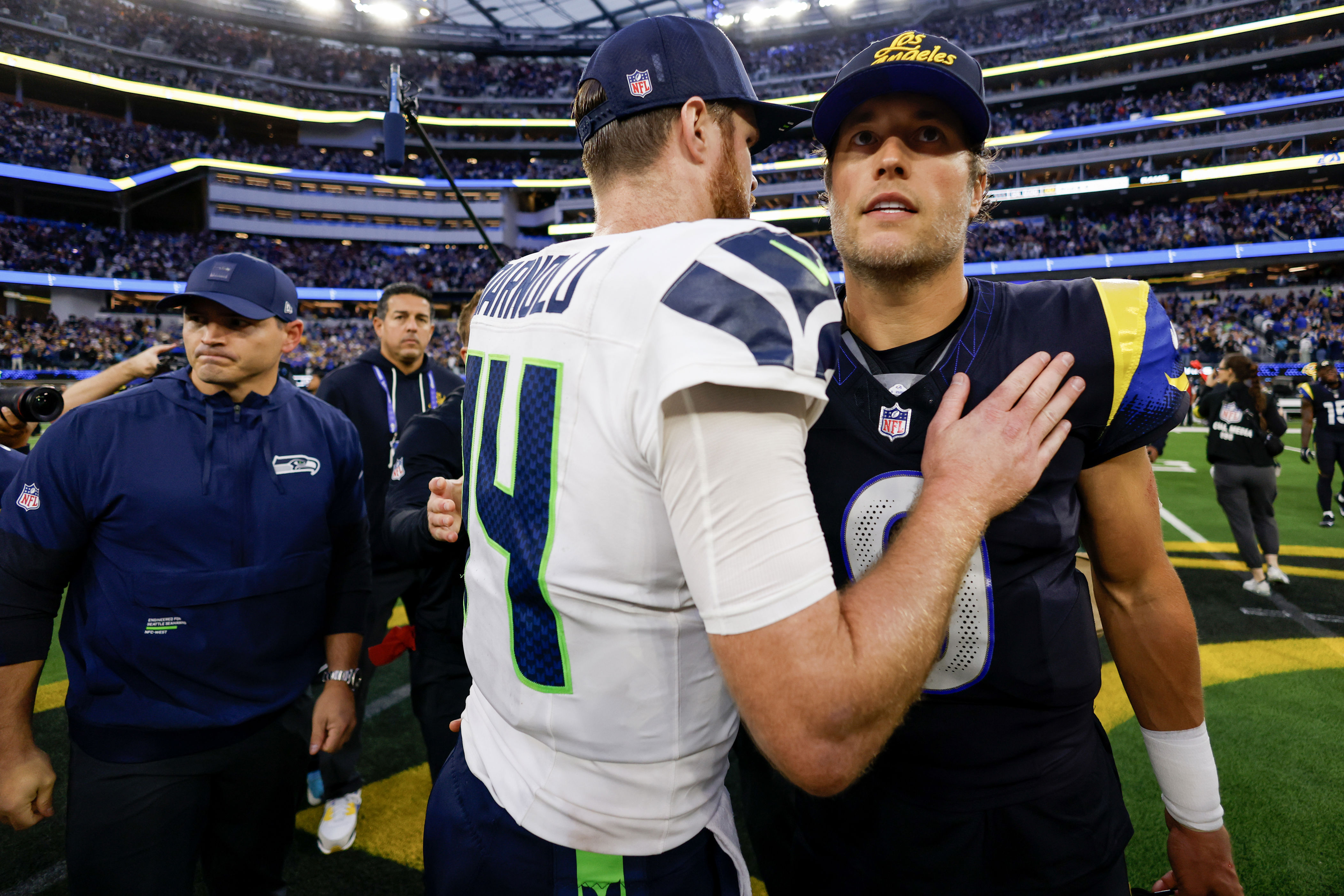 NFL expert picks for week 16 of 2025