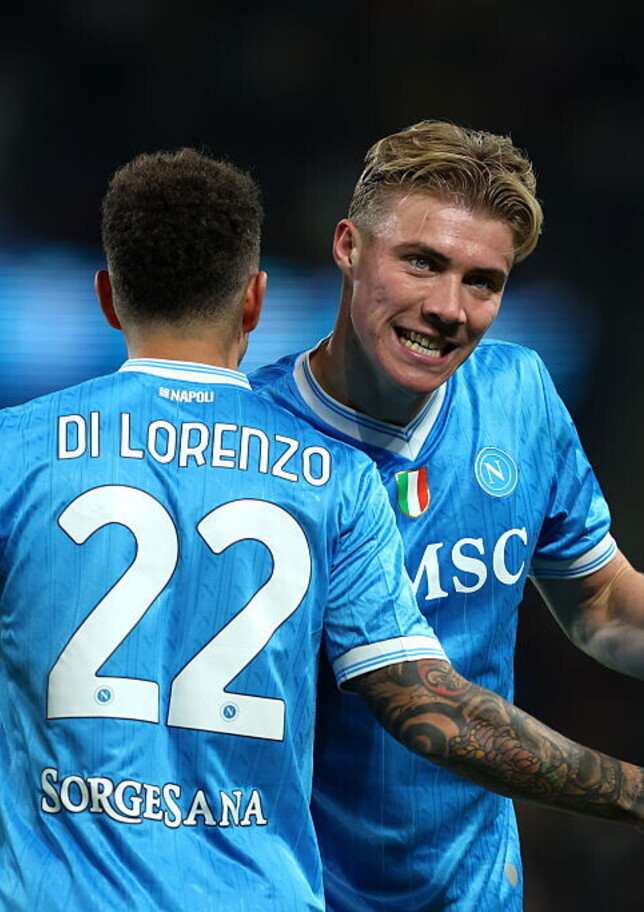 Hojlund spacca tutto, assist per Neres e gol per mandare Conte in ...