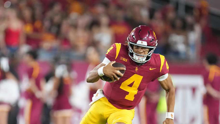 Transfer questions surround USC Trojans quarterback