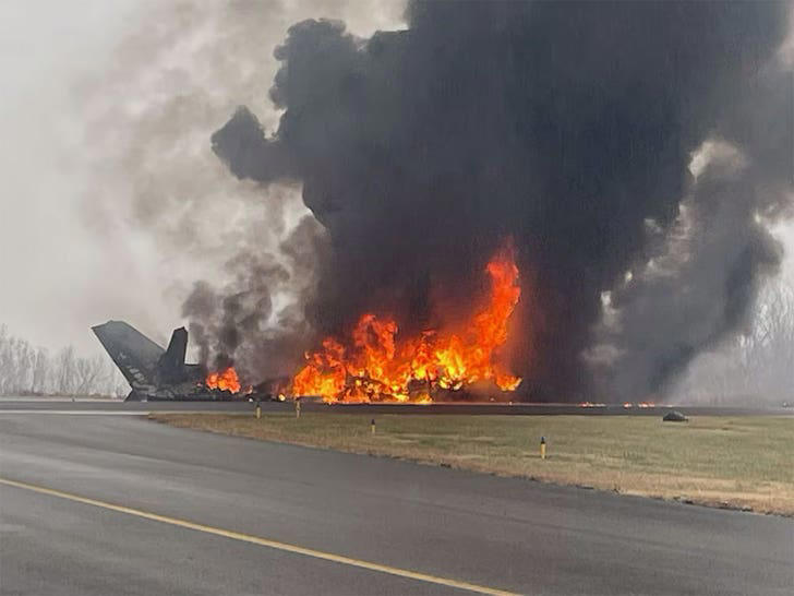 North Carolina plane crash kills multiple people on board