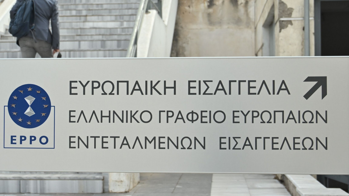 ΟΠΕΚΕΠΕ: Στη φυλακή ο αγροτοσυνδικαλιστής Μύρωνας Χιλετζάκης και ο ...