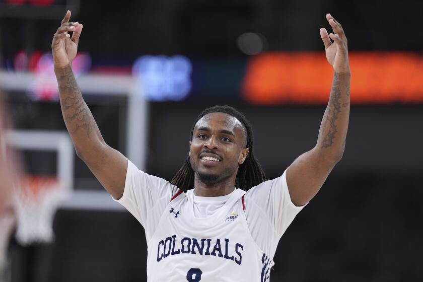 Eric Musselman, USC take rare step by adding point guard at midseason