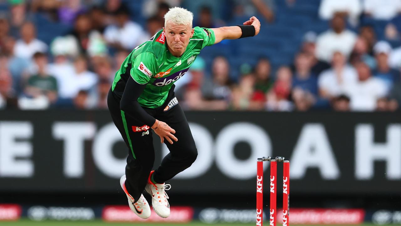 Siddle stuns with BBL masterclass at 41