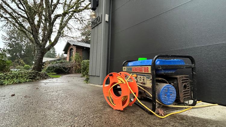 Power outage causes middle school closure in Portland