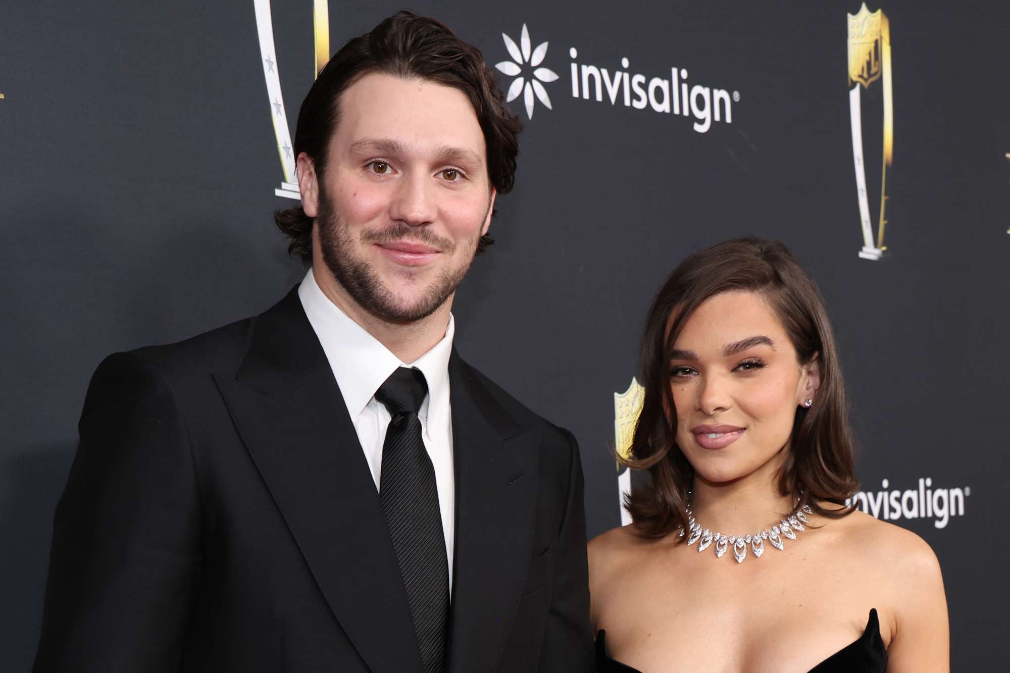 Josh Allen reveals one thing his 'rockstar' wife Hailee Steinfeld has ...