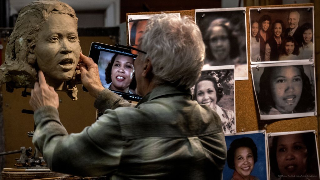 The Civil War ended 160 years ago. Why is Robert E Lee trending today?