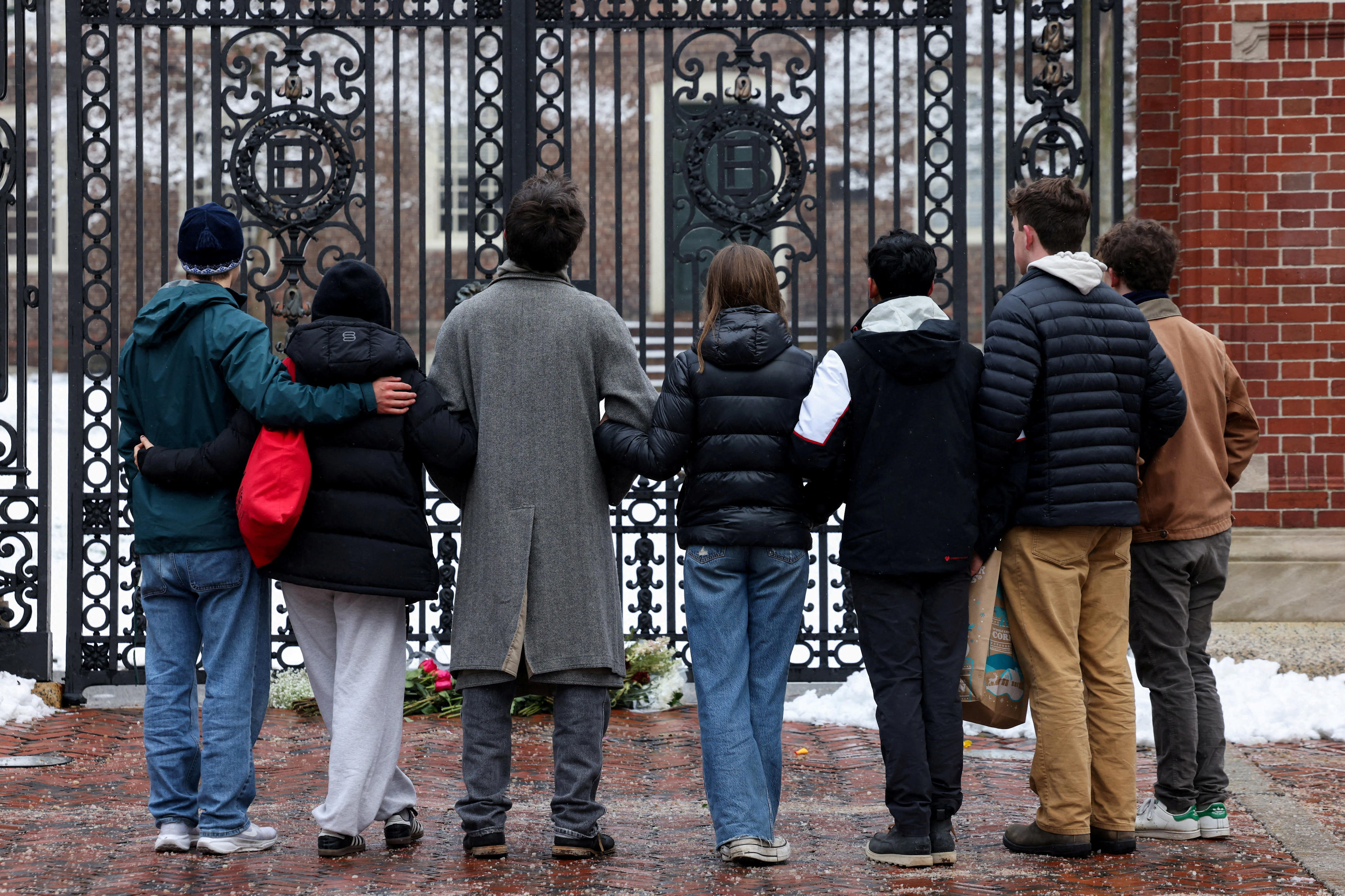 Police probe possible link between MIT professor's killing and Brown ...