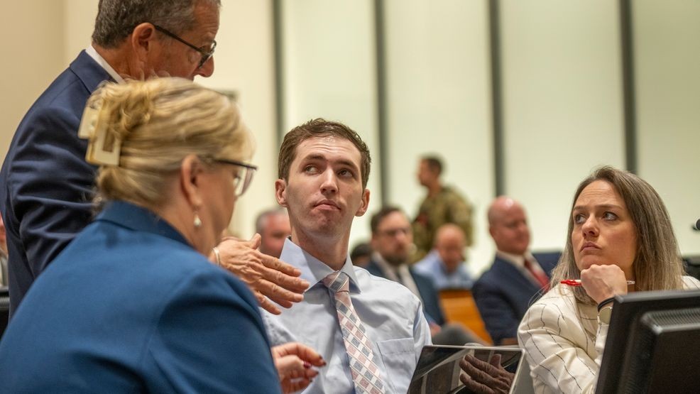 Tyler Robinson's attorneys file motion to remove prosecution due to ...