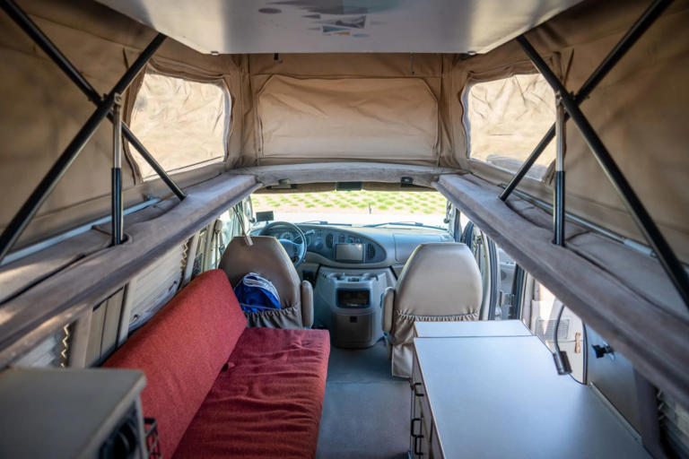 2003 Ford Econoline Sportsmobile 4×4 conversion for sale with 177,000 miles